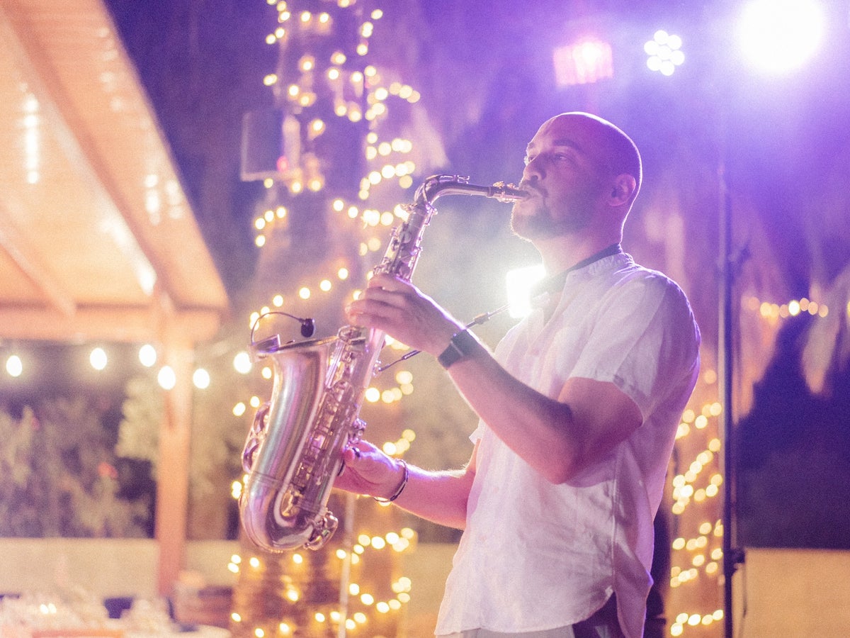 Book Party Sax & DJ, Wedding DJ & Saxophonist in Tuscany & Umbria ...